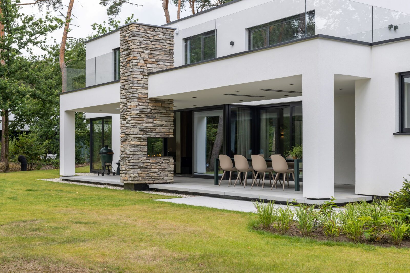 Bromic Outdoor Heaters for Professionals