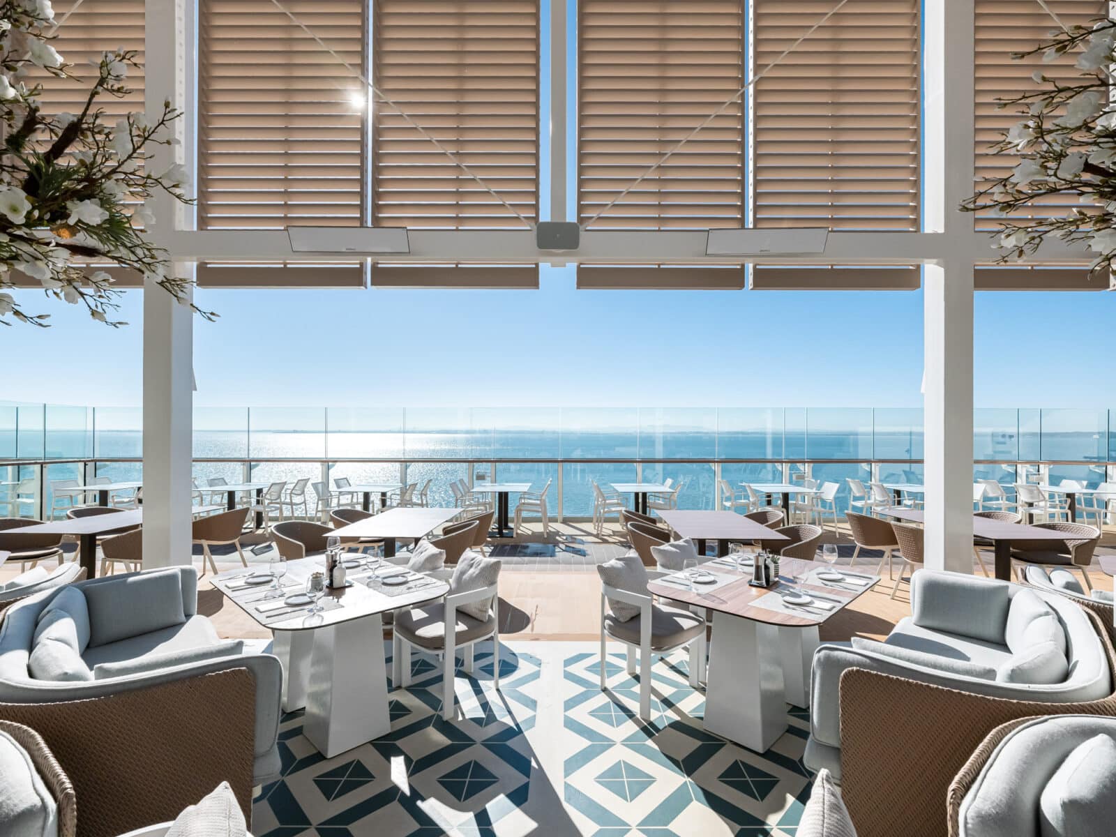 Official Bromic Heating - Platinum Electric Wall Mounting Bracket