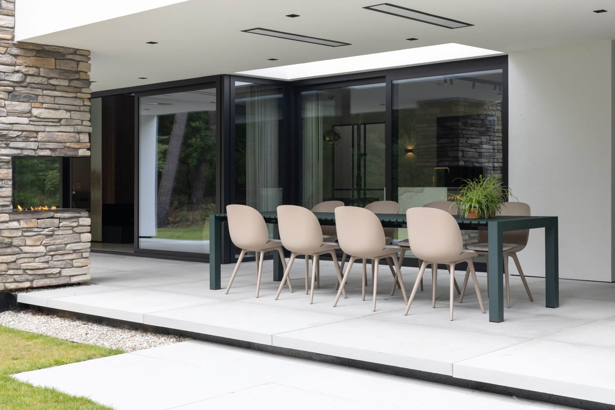 Platinum Smart-Heat™ Electric - Ultra-Slim, Flush-Mount Outdoor Heater ...